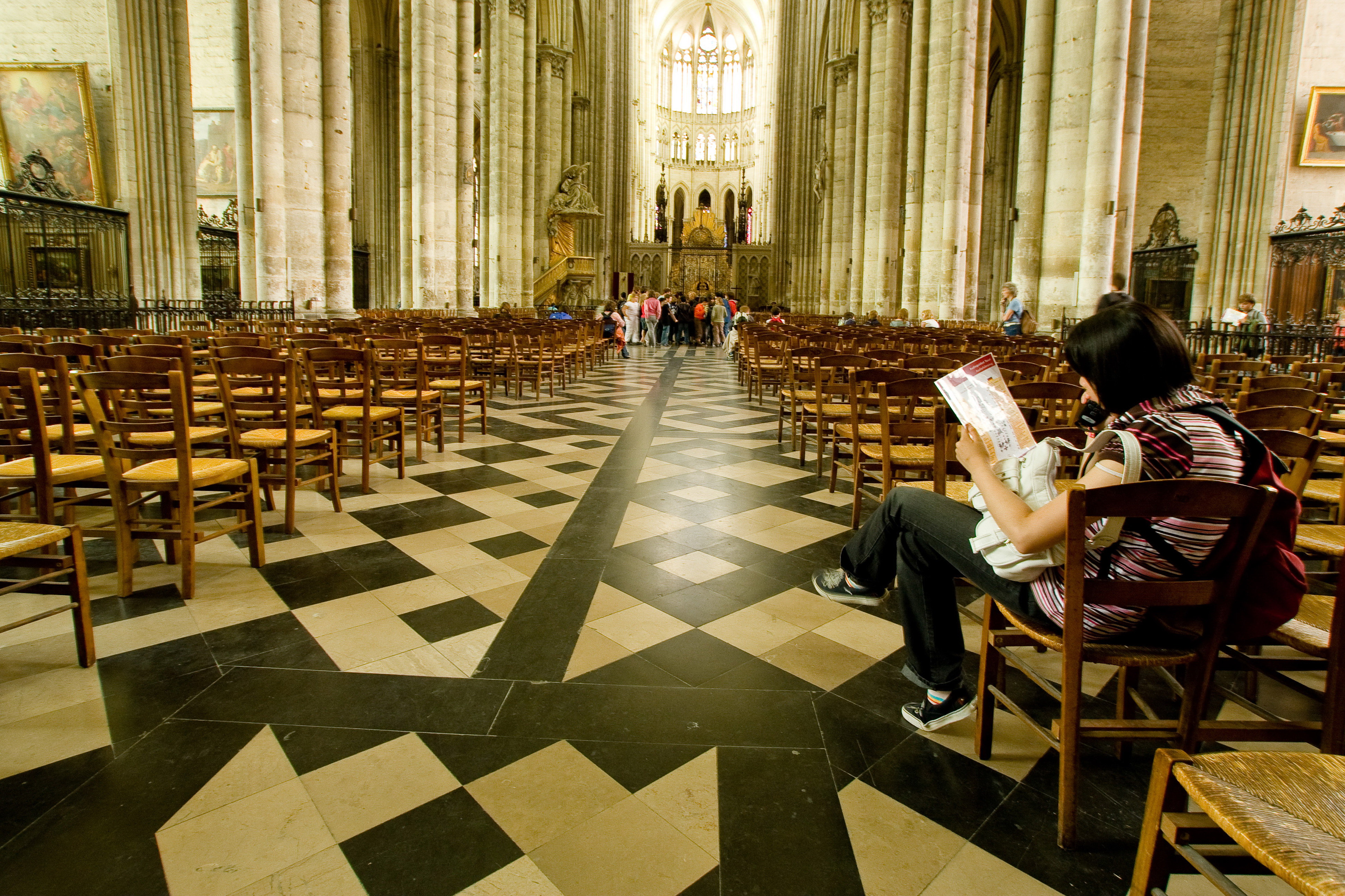 - Amiens Tourisme
